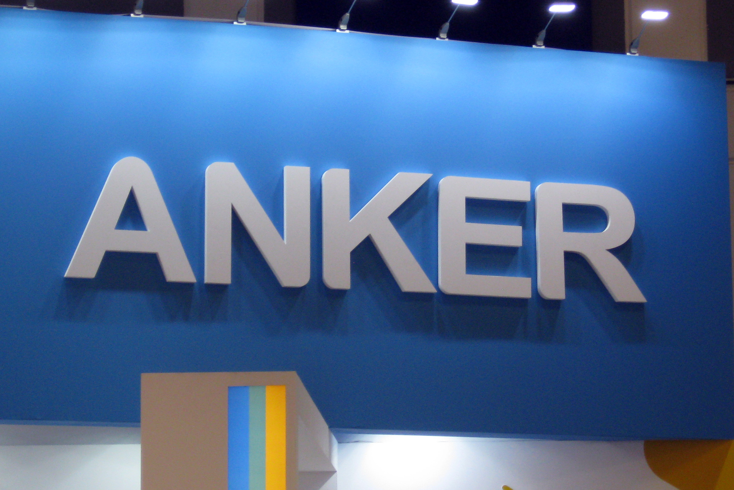 Anker goes bunt - Neue Lifestyle-Linie vorgestellt - Deskmodder.de