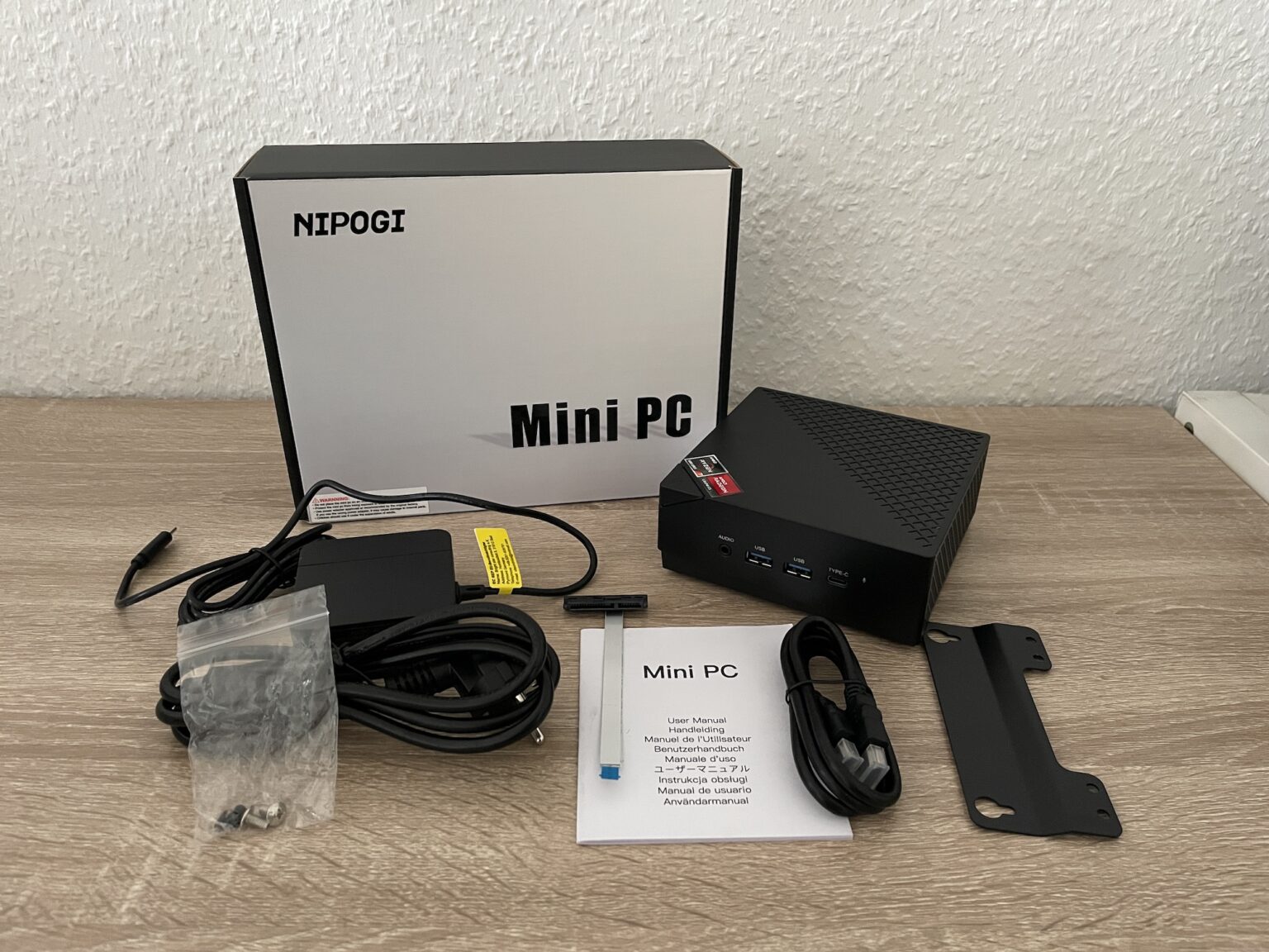 NiPoGi AM06 PRO Mini-PC im Test - Deskmodder.de